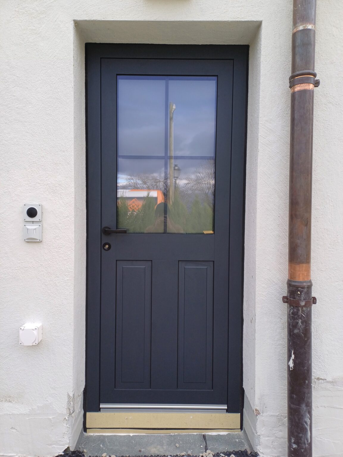 Porte d'entrée en aluminium sur-mesure haut de gamme | Maporte