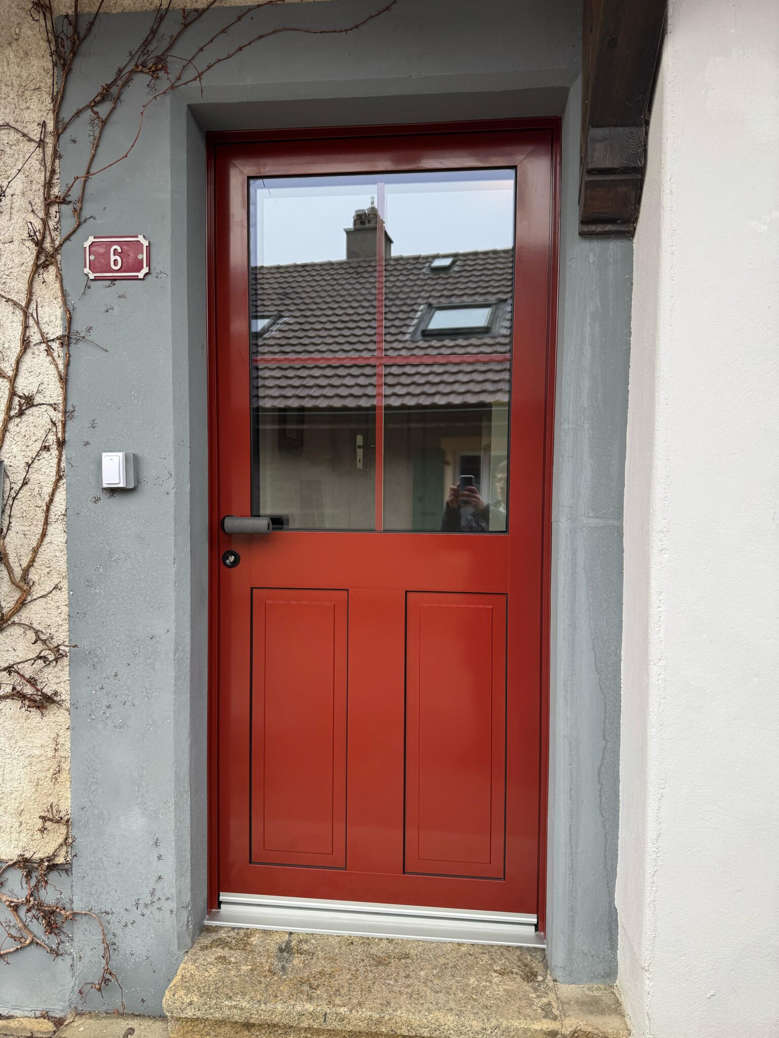 Porte d'entrée en aluminium sur-mesure haut de gamme | Maporte